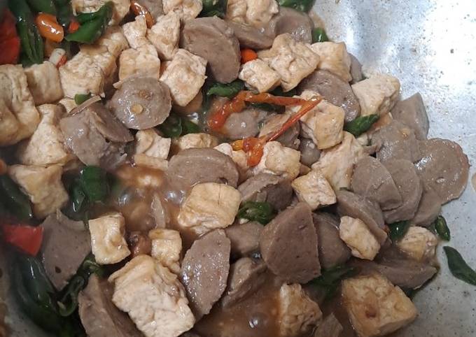 Resep Oseng bakso tahu lombok ijo oleh Samsung A33 5G - Cookpad
