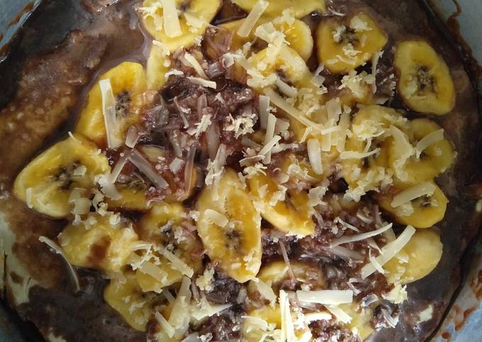 Resep Pizza Krispi Coklat Pisang oleh Inez - Cookpad