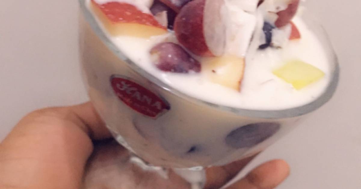 Yogo Fruits Recipe by Ummee Rabee - Cookpad