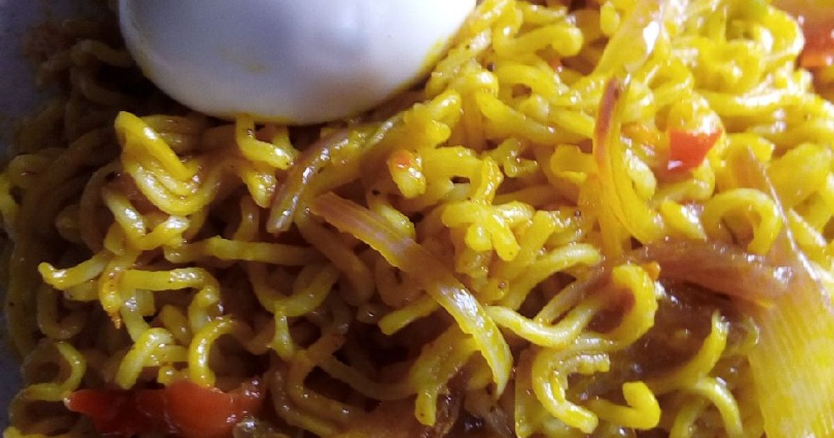 Red Noodles Recipe by EMA's Signature Cuisines - Cookpad