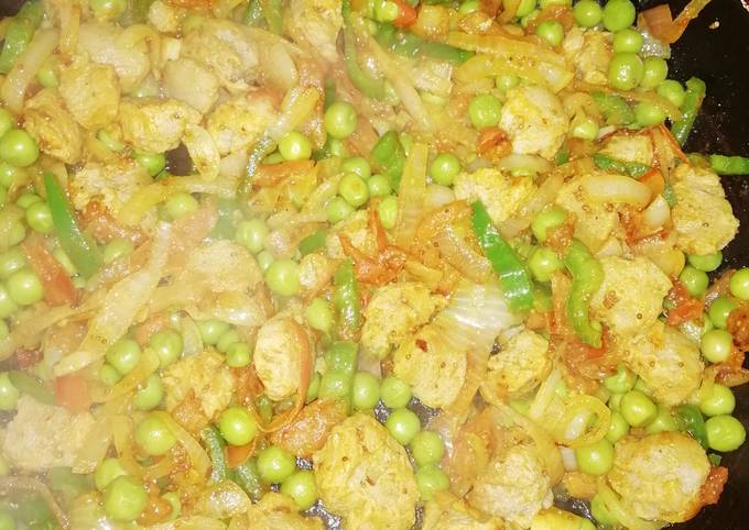 Dry matar and soyabeen Recipe by Nita Kathuria - Cookpad