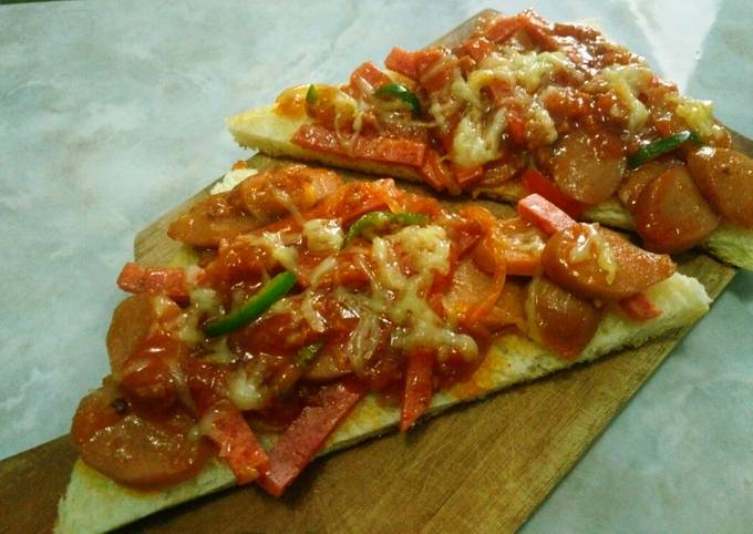 Resep Pizza Roti Tawar oleh Dessi Dwistra - Cookpad