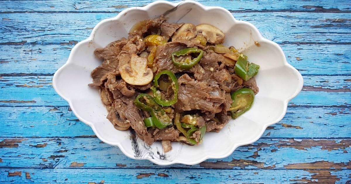 Resep Tumis Sapi Jamur Cabe Hijau oleh Tituk SK - Cookpad
