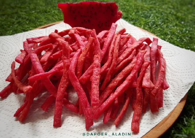 Resep Stik Keju Naga Merah oleh Ummu faris (dapoer_alaDIN) - Cookpad