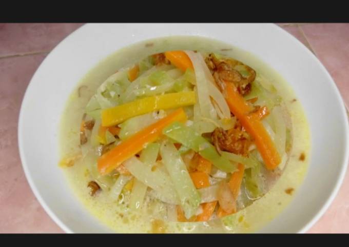 Resep Lodeh labu Siam dan wortel oleh Sekar Khinasih - Cookpad