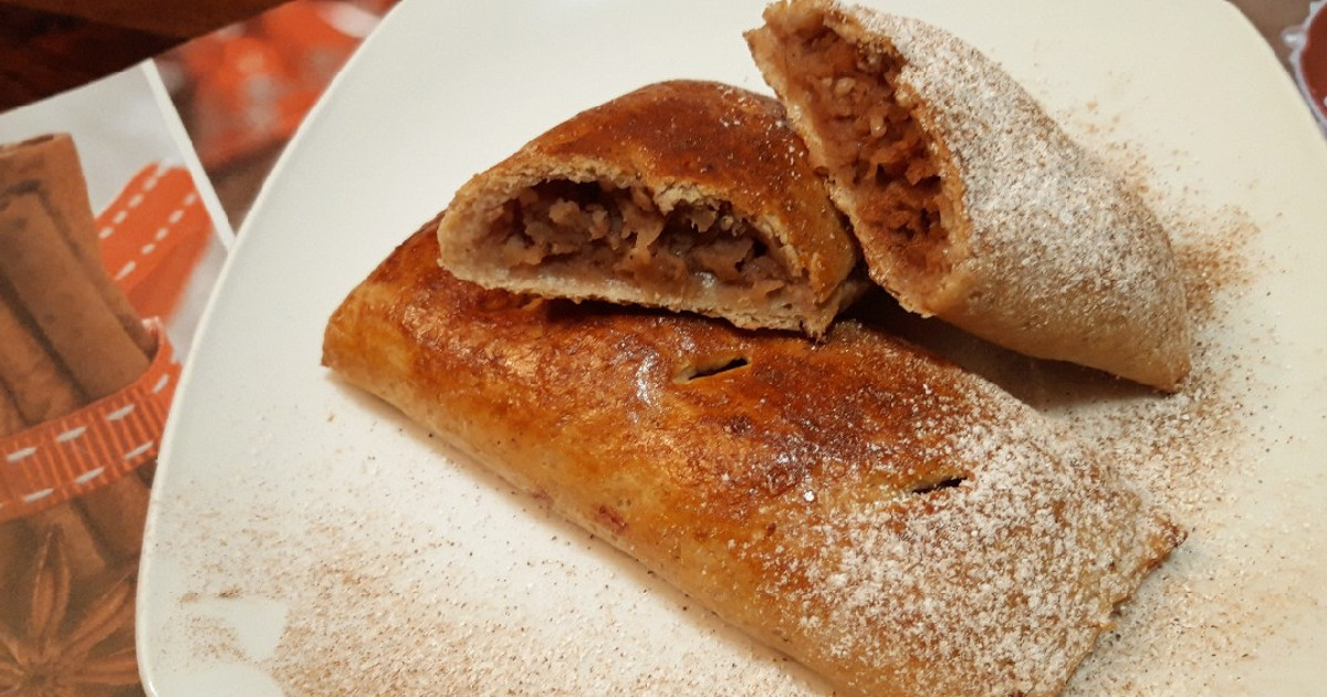 Forró Almás Pite | Levendula 🇭🇺 receptje - Cookpad receptek