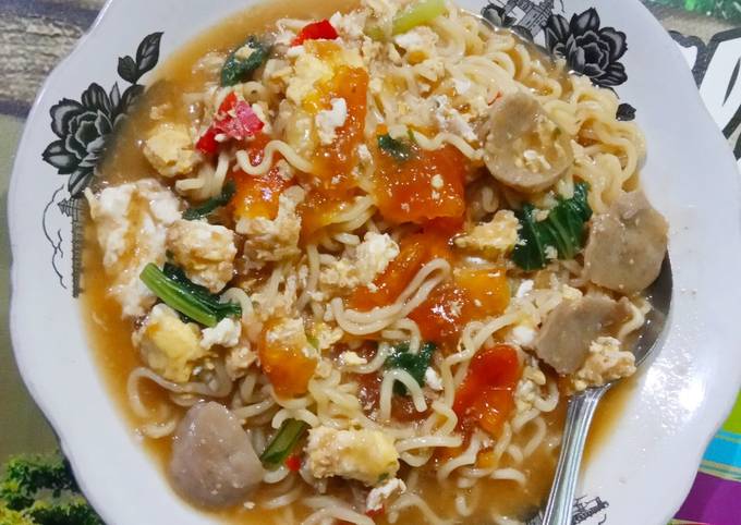 Resep Seblak Mie Campur dan Sawi Hijau oleh AISHA - Cookpad