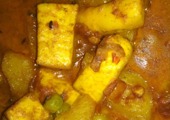 Matar paneer Recipe by Chandana Mondal - Cookpad