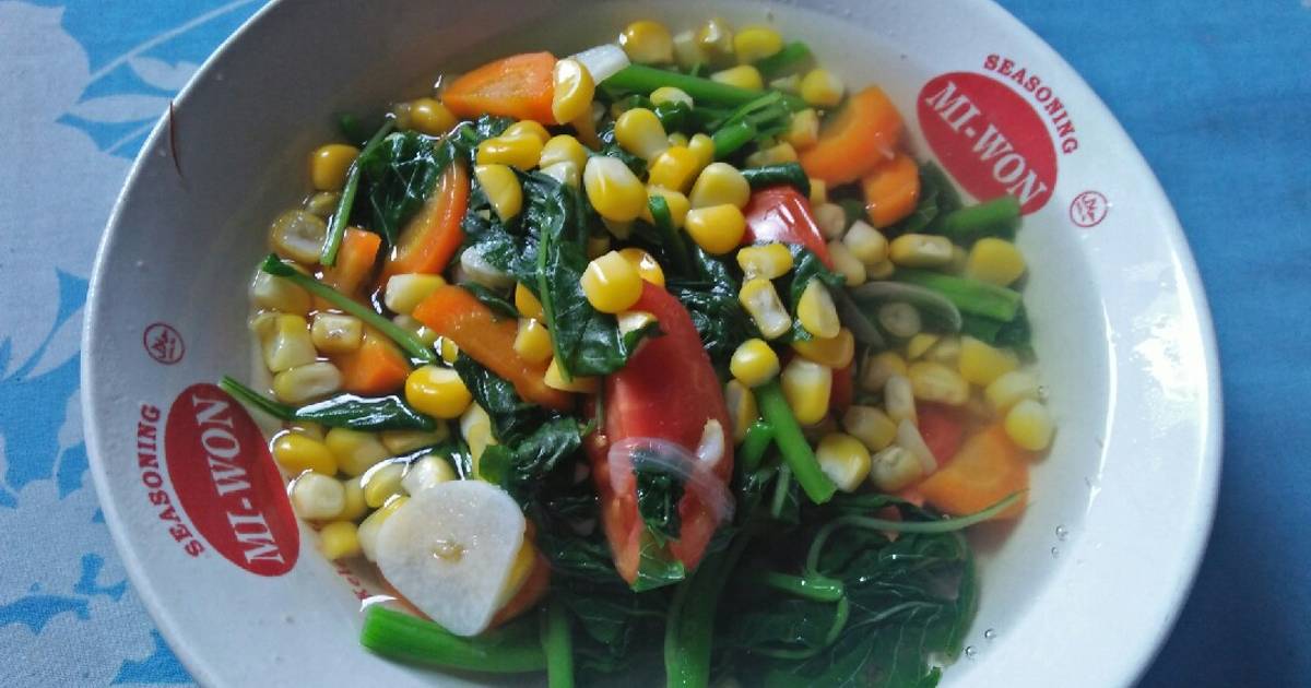 Resep Sayur bening Bayam Jagung oleh Myiismaa - Cookpad