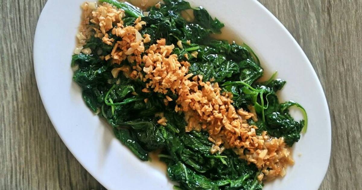 Resep Tumis Bayam Bawang Putih oleh Rezita May - Cookpad