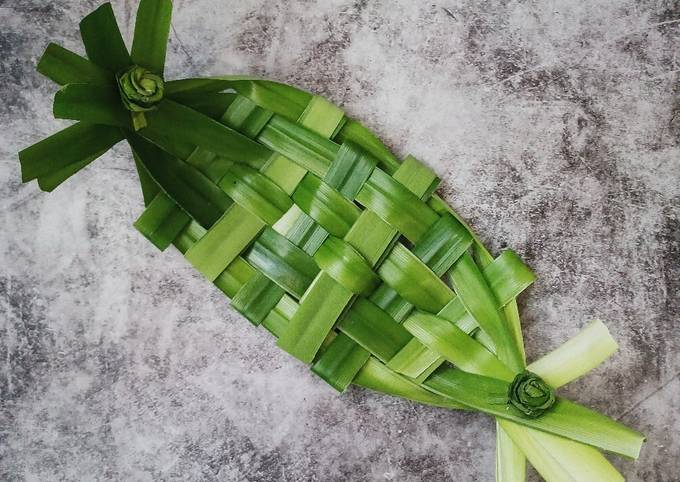 Resep Takir Daun Pandan Bentuk Perahu oleh Rika Meila Puspita - Cookpad