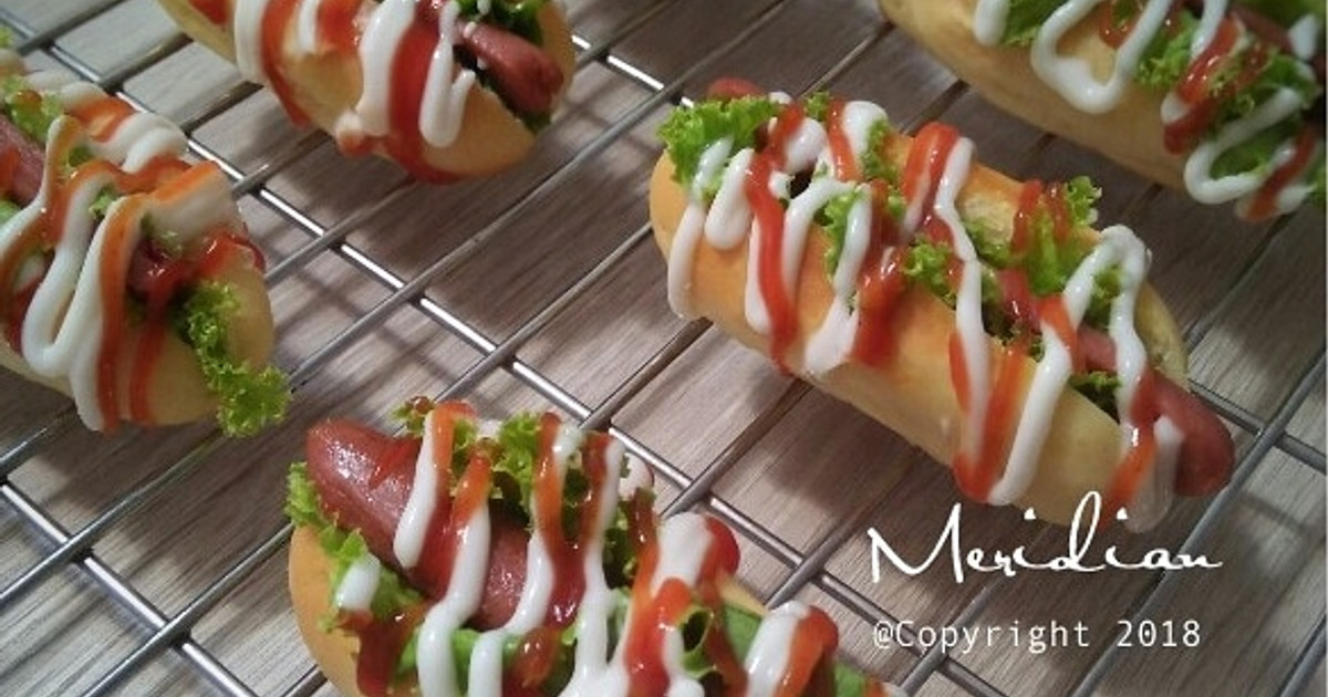 Resep Hot Dog Mini Simple oleh Meridian Saturnus - Cookpad