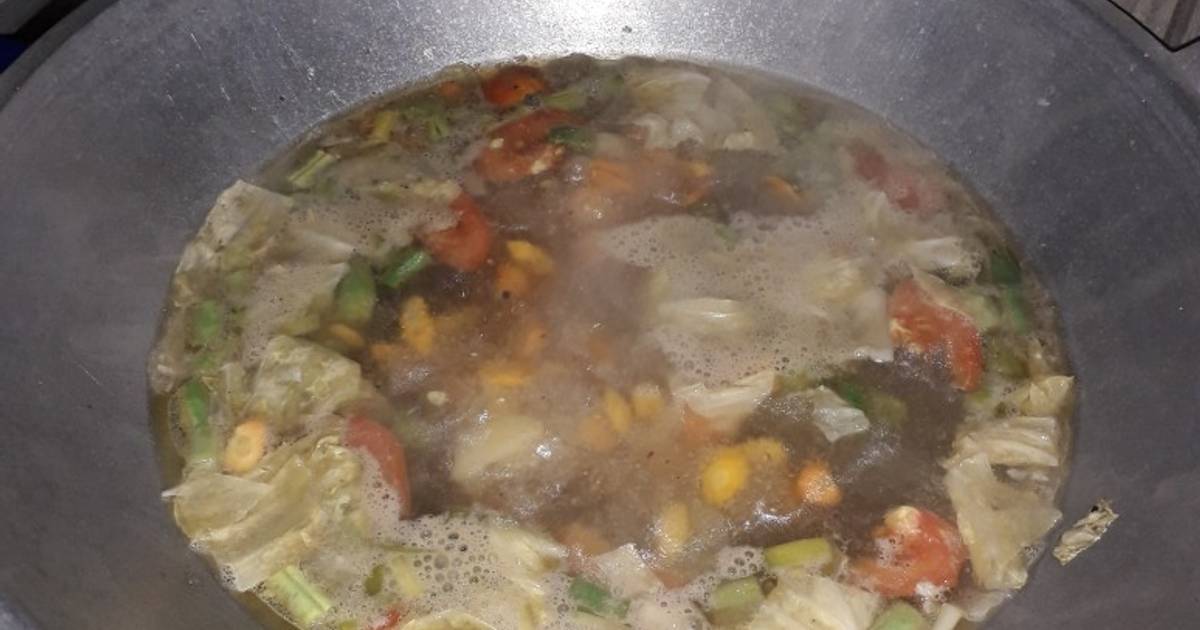 Resep Sayur sop kaldu sapi oleh siti nurajijah - Cookpad