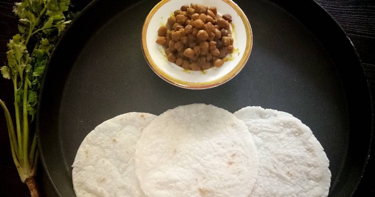 Pathiri (Rice flour Roti) with chana Recipe by Leena Mehta - Cookpad