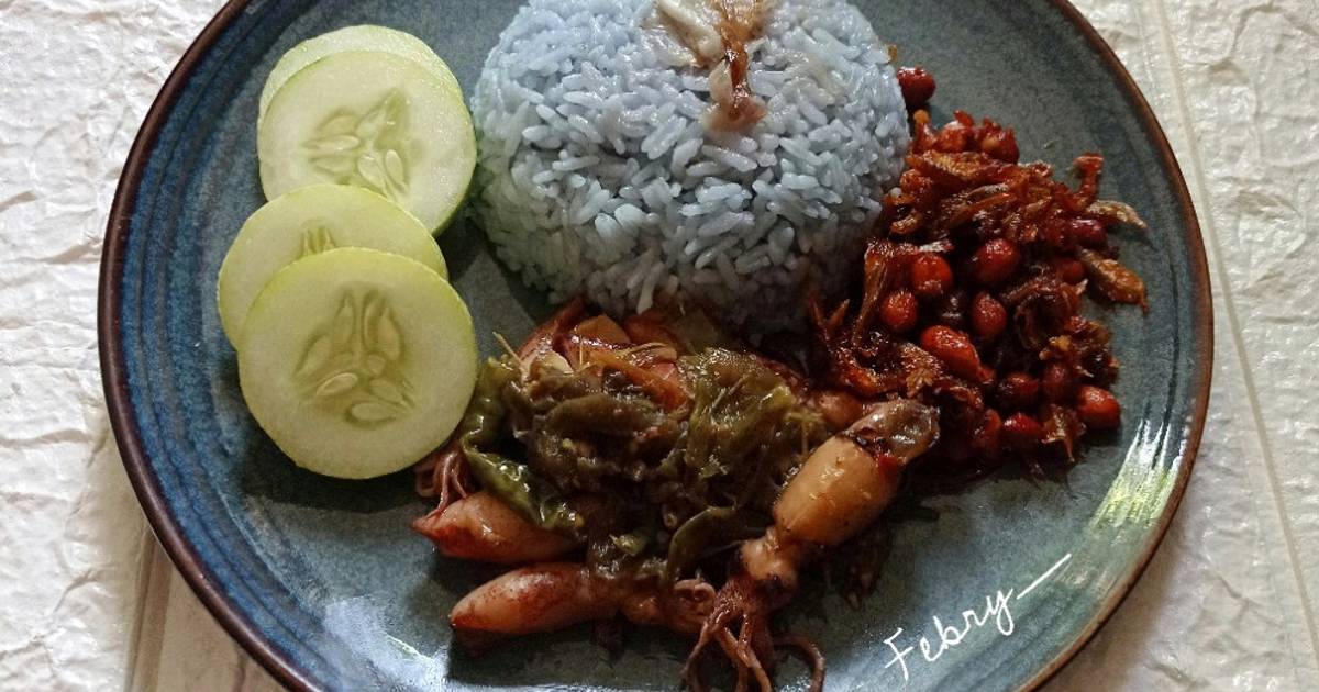 Resep Nasi Liwet Bunga Telang oleh Febry Caturia - Cookpad