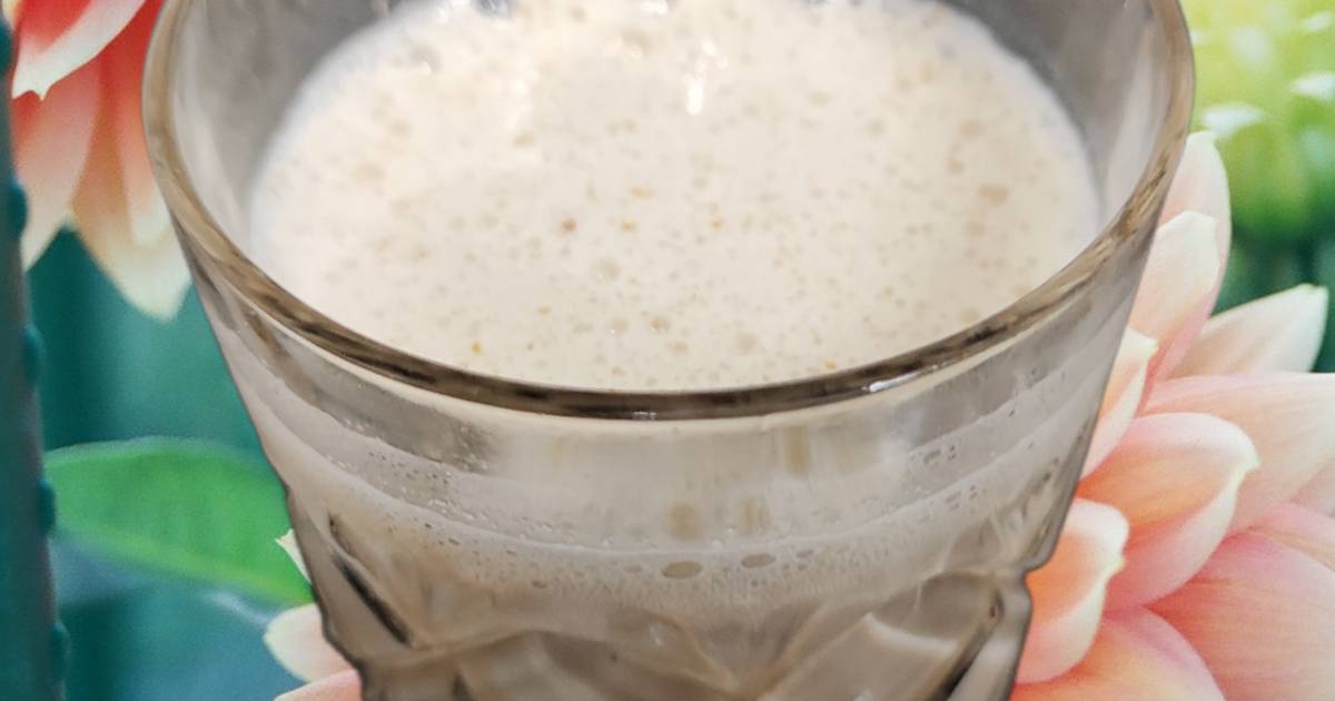 Soya milk, cashew and fig shake Recipe by Sonal Modi - Cookpad
