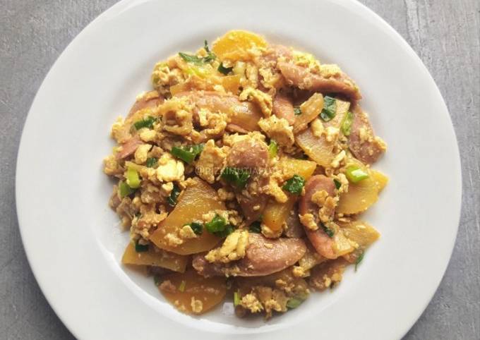 Resep Tumis Kentang Sosis oleh Rizki Mutia Putri - Cookpad