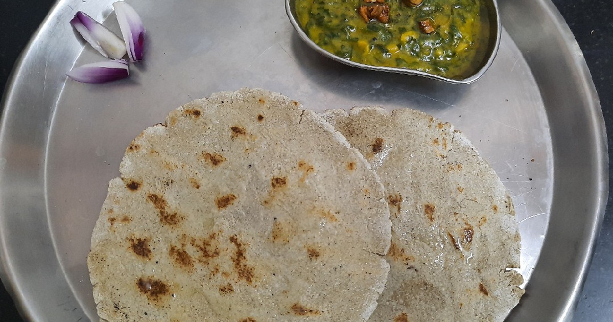 Bajri Jowar Bhakri Recipe by Kavita Arekar - Cookpad