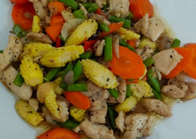 Resep Cah Ayam Sayur Lada Hitam oleh Key - Cookpad
