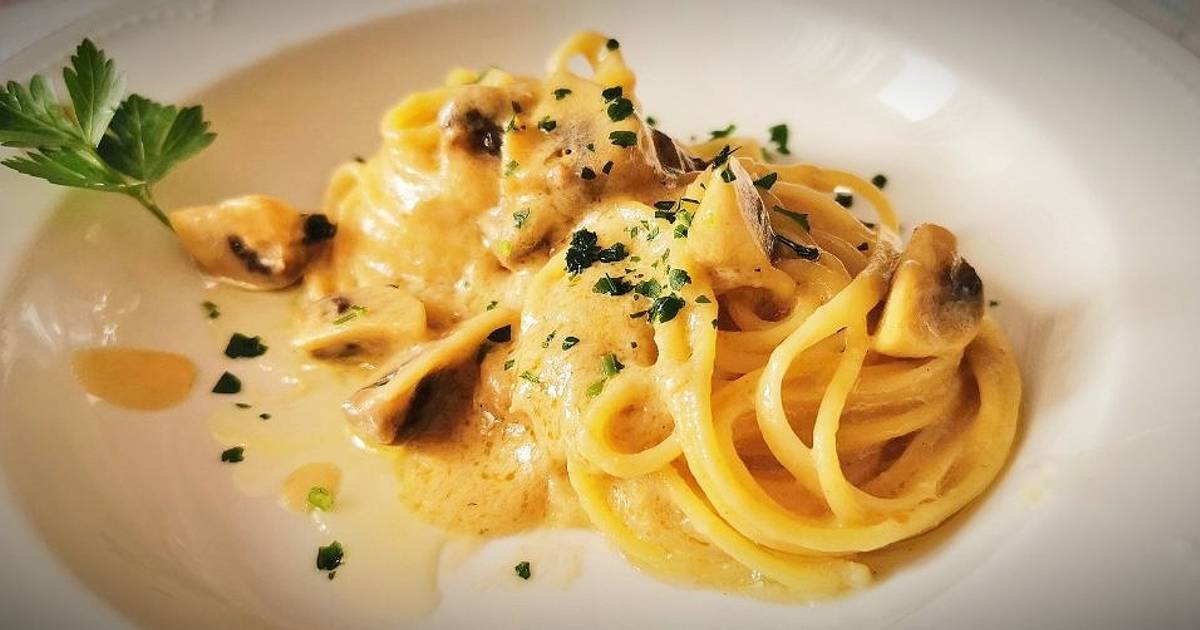 Pasta con crema de champiñones - 147 recetas caseras- Cookpad