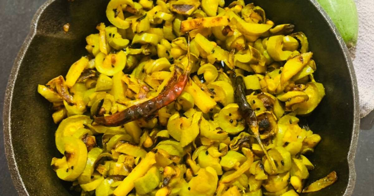 Potala Aloo bhaja (Pointed gourd & Potato fry) Recipe by Swagatika ...