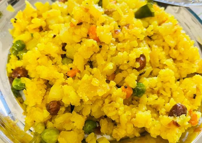 Poha Recipe 🥘🥘 Recipe by Shivi Mishra - Cookpad