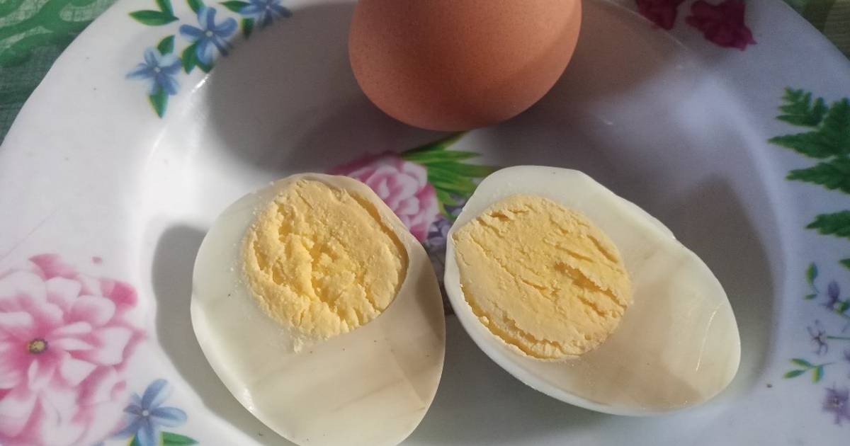 Resep Telur Rebus Kuning Utuh oleh Rika Shizemasuka - Cookpad