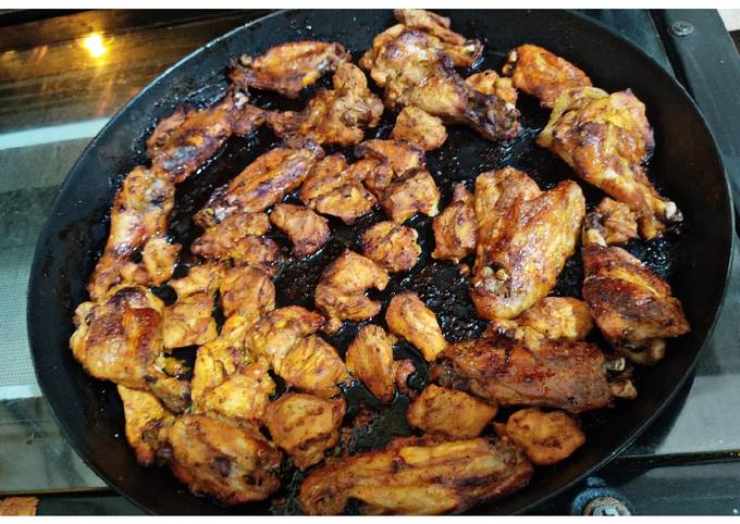 طرز تهیه بال و کتف و سینه ی کبابی🍗 ساده و خوشمزه توسط زیزی - کوکپد