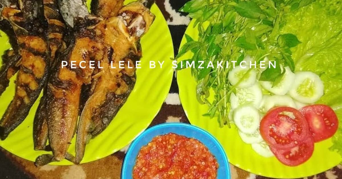 55 resep lalapan pecel lele enak dan sederhana - Cookpad