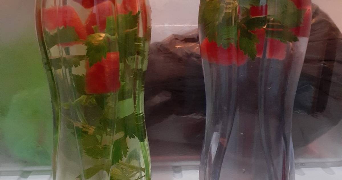 Resep Infus water Seledri dan Semangka oleh Els - Cookpad