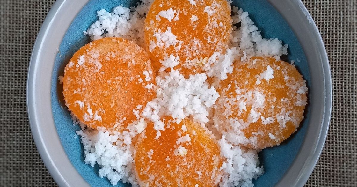 Resep Kuning Telur Asin (Salt Cured Egg Yolk) oleh Binti Sae - Cookpad