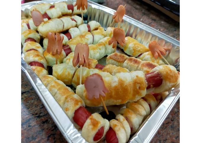 Ricetta Mummy würstel & mini-Fantasmini 👻 di Giulia 🌺 - Cookpad