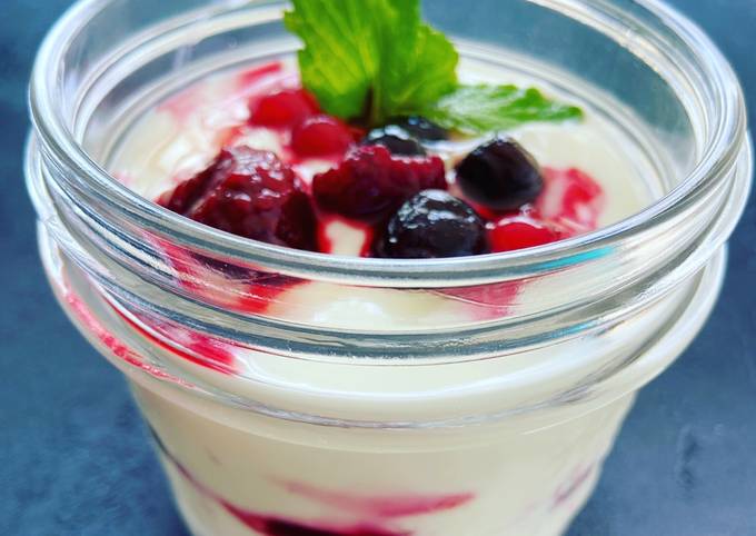 Fromage blanc aux fruits rouges de Namj Rbh - Cookpad