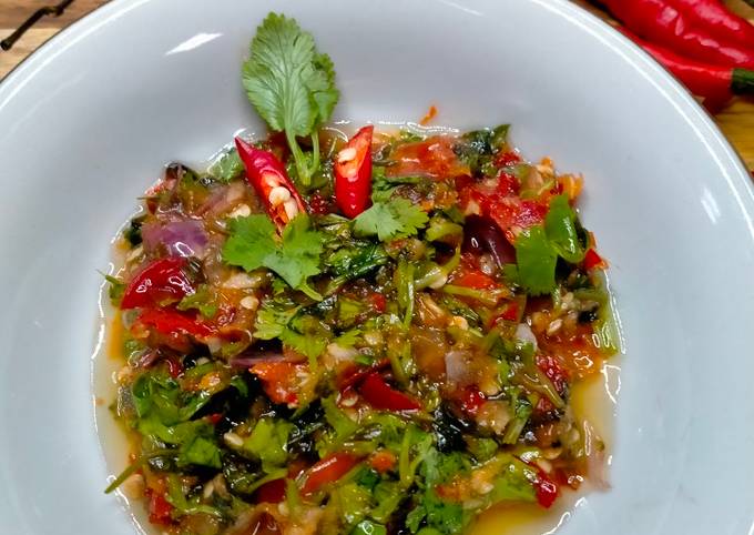 Resep Sambal Daun Ketumbar Oleh Deedee Rasuan Cookpad