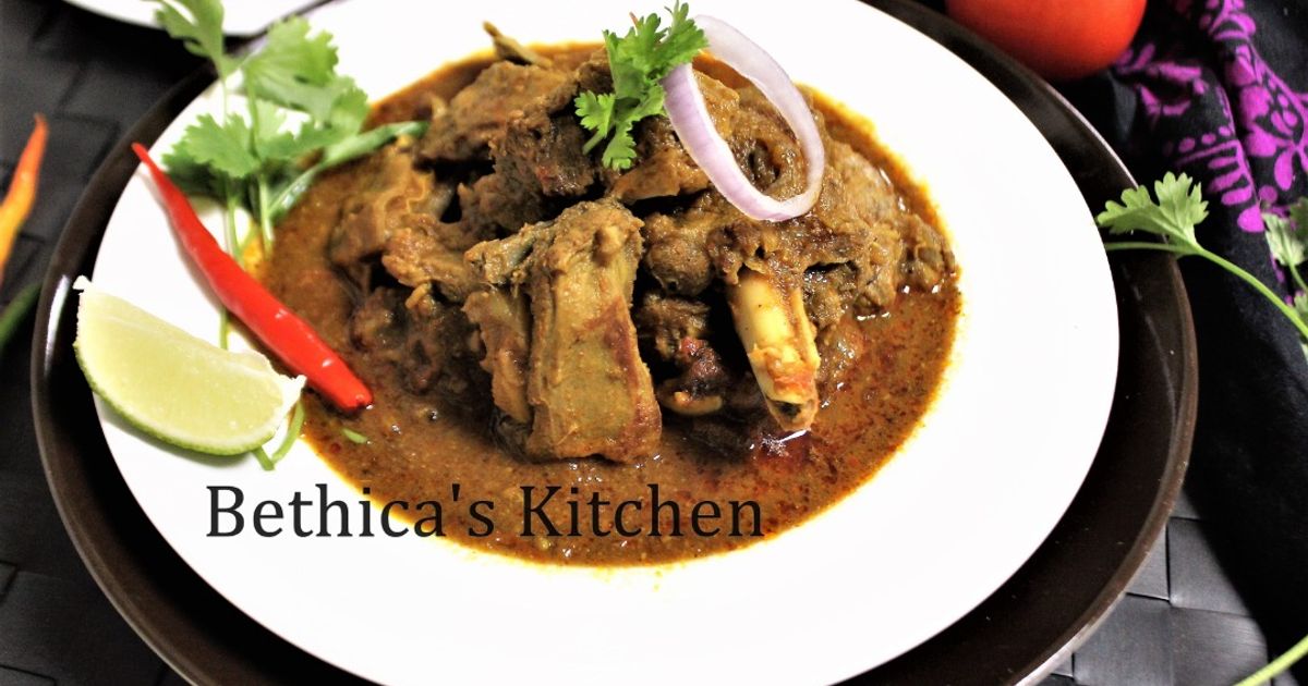 Kolhapuri Mutton Curry Recipe by Bethica Das - Cookpad