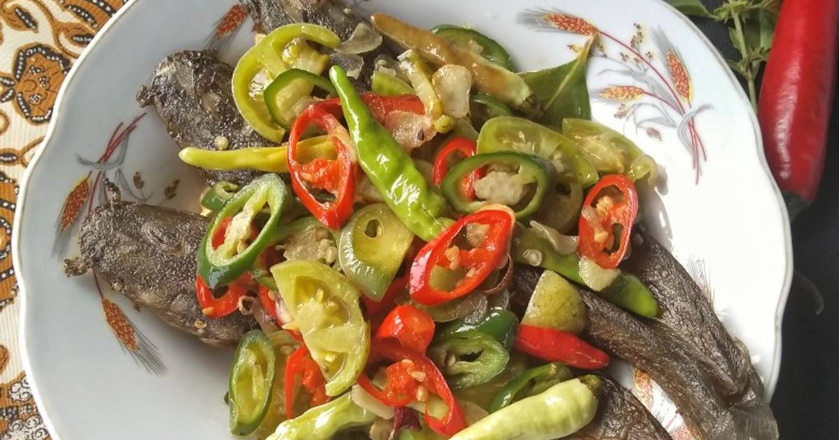 Resep Lele Cabe Hijau oleh Syifa_hana - Cookpad