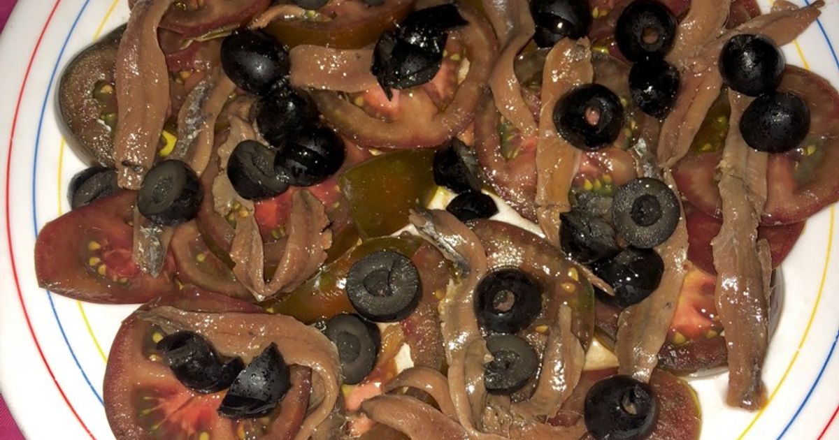 Anchoas Con Tomate Negro Receta de Tienzú- Cookpad