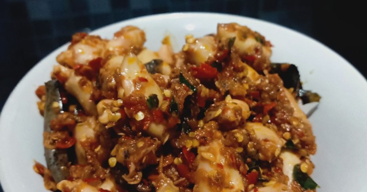 Resep Cumi Geledek Daun Jeruk oleh Jolajuan - Cookpad