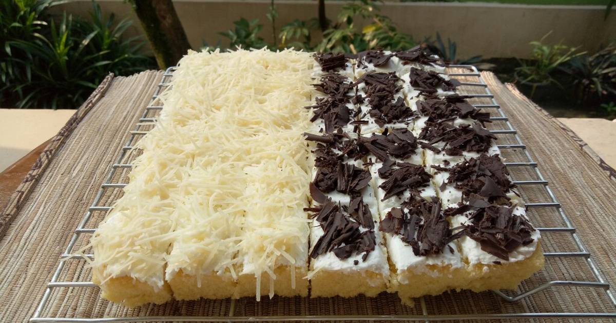 Resep Cake potong vanila (sponge cake) oleh Dapur Arin - Cookpad