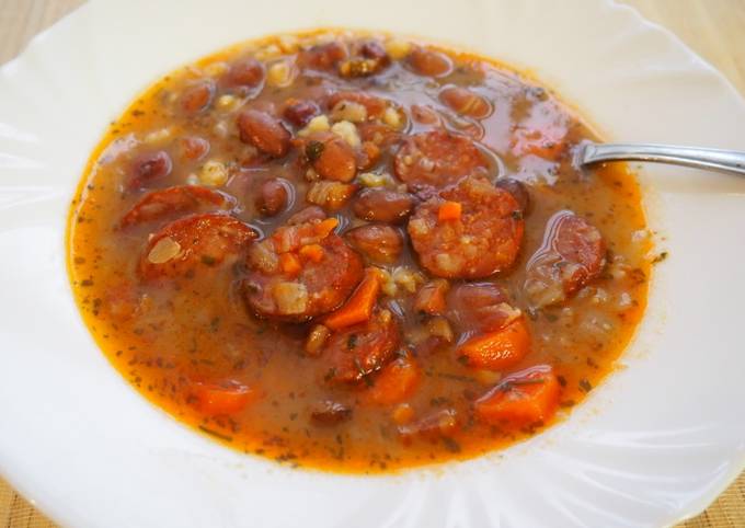 Kolbászos bableves | Szildi receptje - Cookpad receptek
