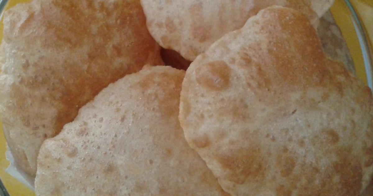 Poori (Puri) Indian Breads Recipe By Rosalyn John