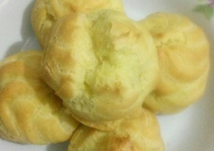 Resep Kue sus fla susu oleh daniyah - Cookpad