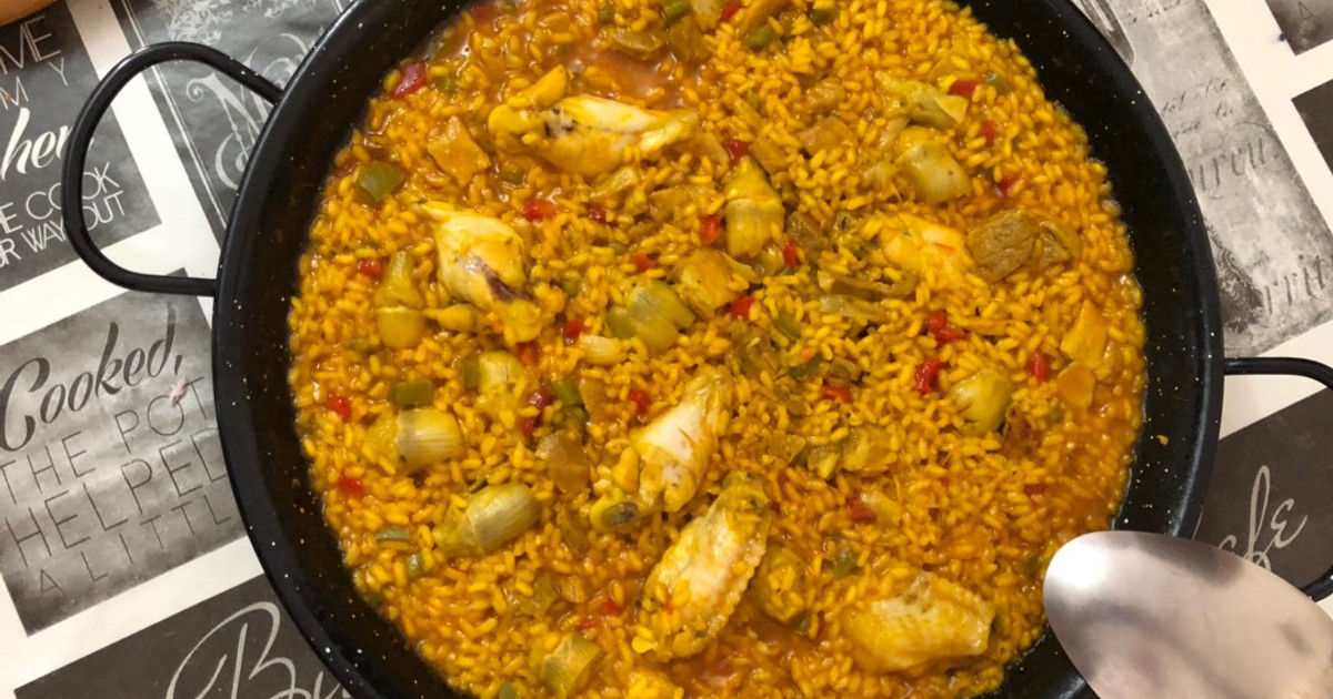 Paella De Pollo Y Cerdo Para Tres Receta de grego&monica