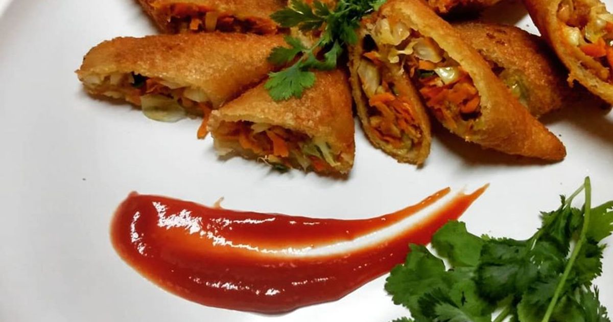 Chinese Samosa Recipe by Shikha Yashu Jethi - Cookpad