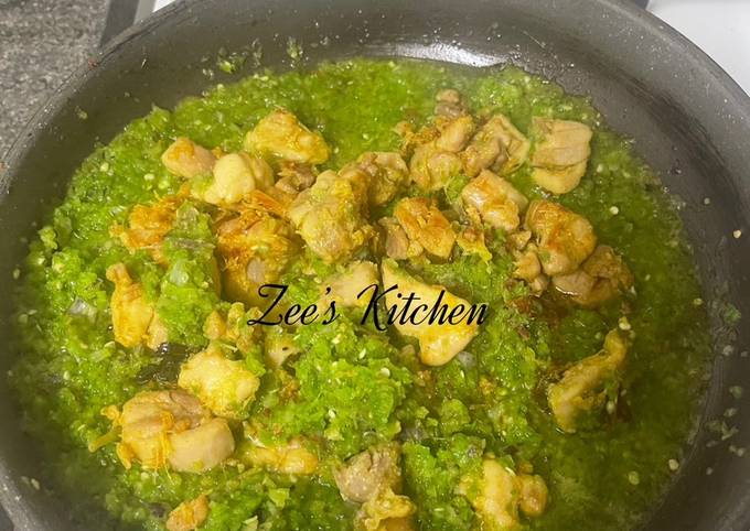 Chicken Green Chilly Recipe by Zee - Cookpad