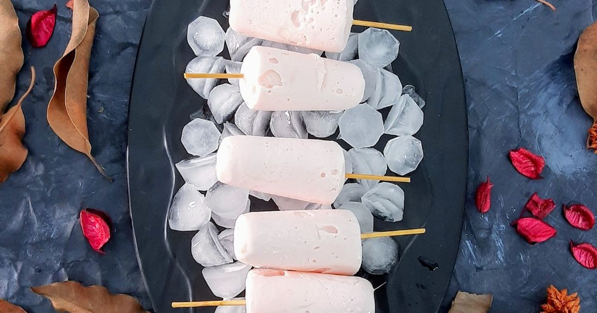 Frozen Yoghurt Popsicles Recipe by Khyati Dhaval Chauhan - Cookpad