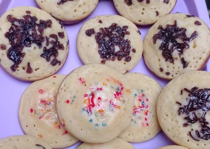 Resep Kue cubit empuk oleh Yanthi Oktavianthi - Cookpad