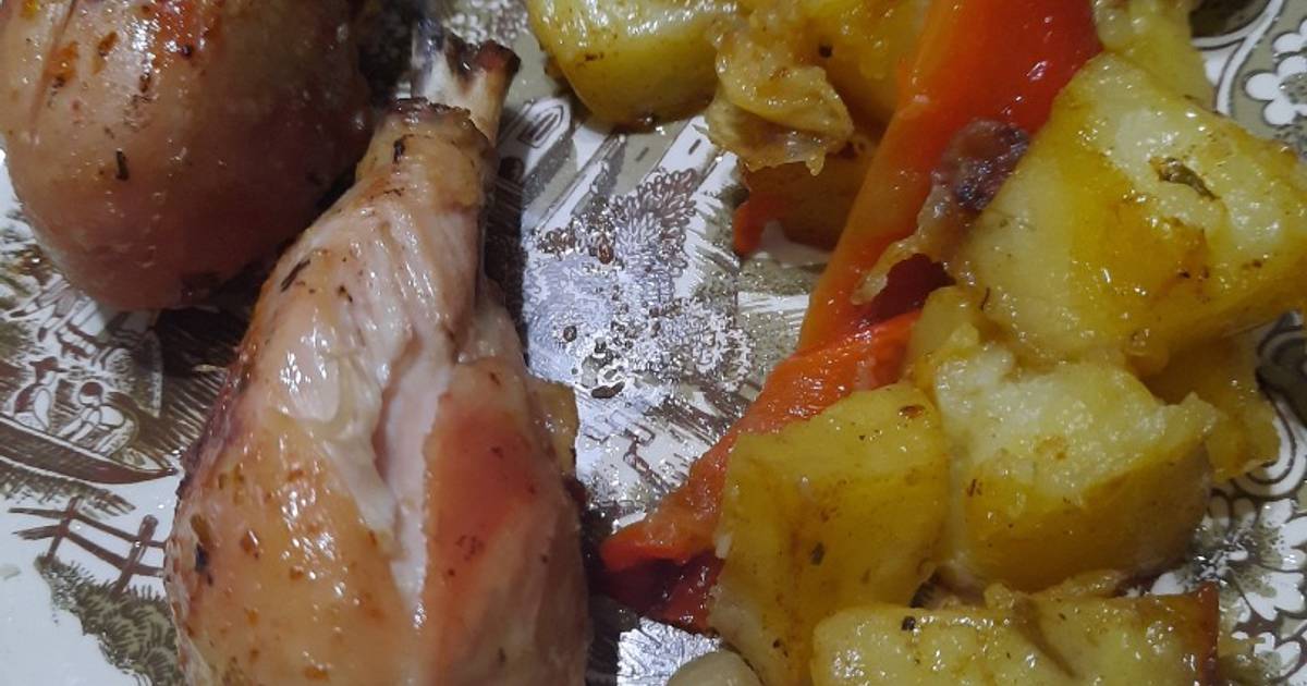 Pata y muslo con papas al horno Receta de La profe Luisa- Cookpad