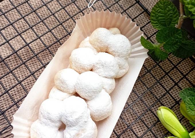 Resep Chapssal (Donat Ketan Korea) oleh Mba’Oppie_Kitchen - Cookpad