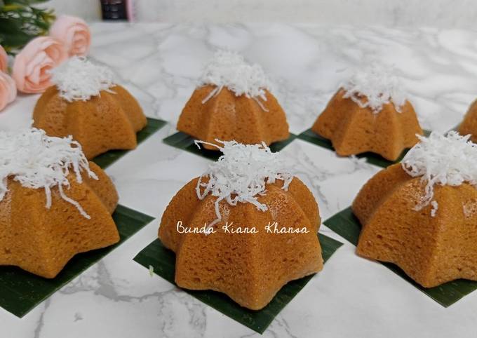 Resep Apem gula merah empuk,manisnya pas oleh Bunda Kiana Khansa - Cookpad